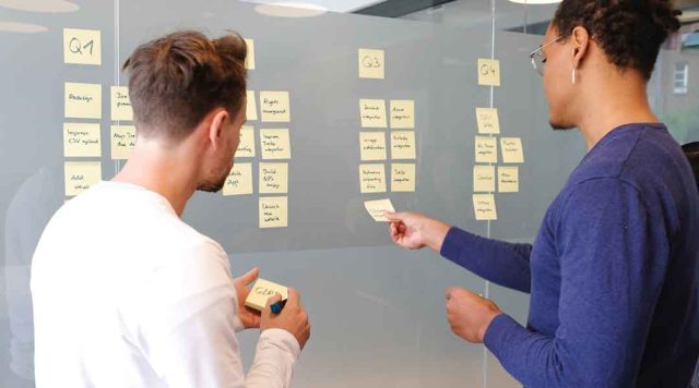 What Is Marketing Bias and How to Avoid It in SEO Reporting?